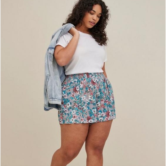 torrid | Shorts | Torrid 5 Inch Gauze Highrise Smocked Waist Short ...